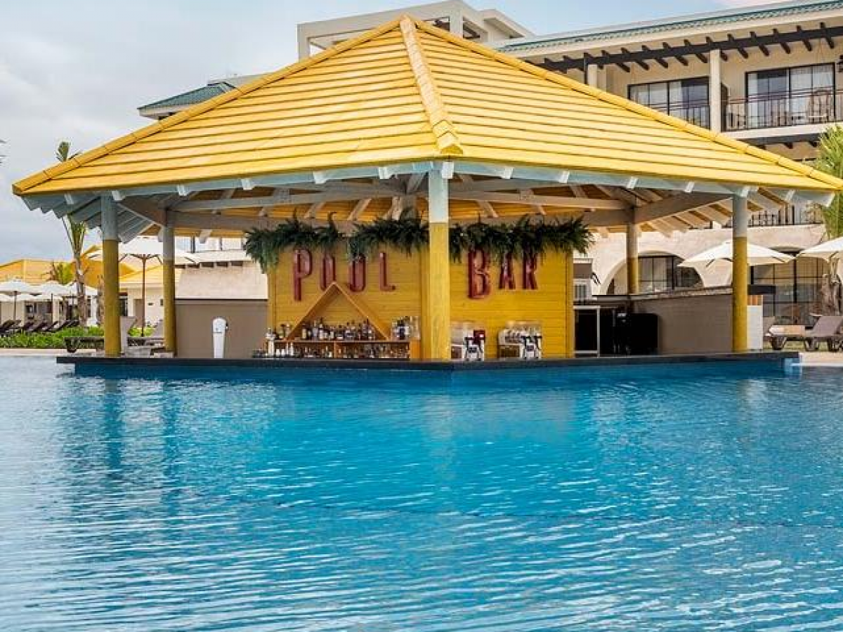 Ocean Coral Spring - Montego Bay | STSVacations